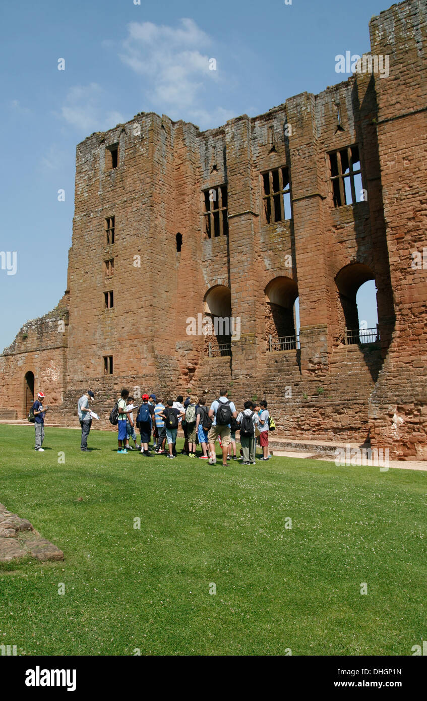 Kenilworth castle keep hi-res stock photography and images - Alamy