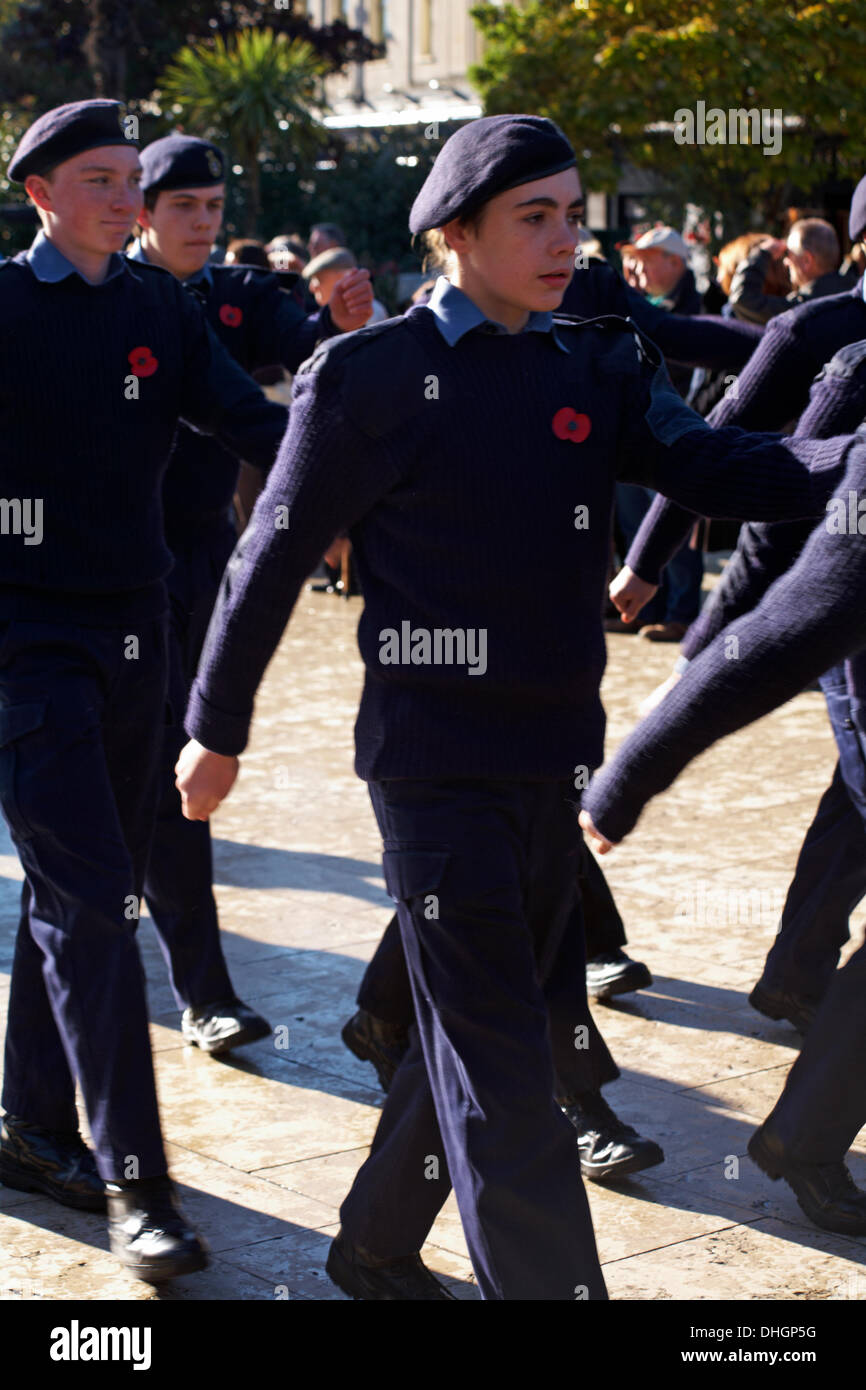 Female raf uk marching hi-res stock photography and images - Alamy