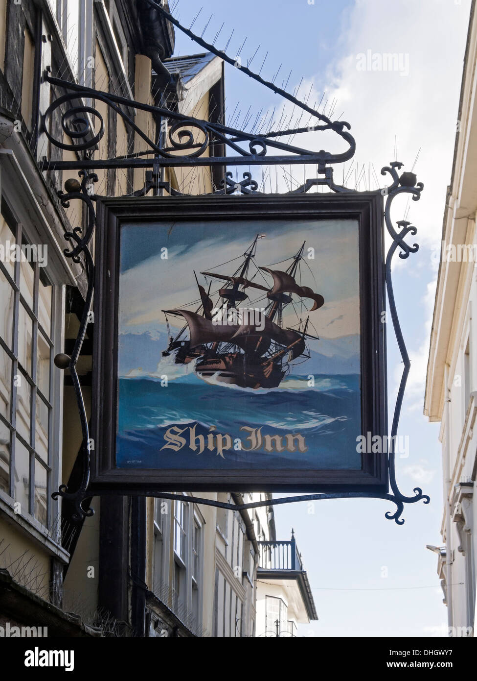 Ship Inn Pub High Resolution Stock Photography and Images - Alamy