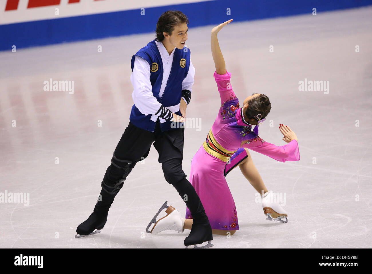 Yoyogi 1st Gymnasium, Tokyo, Japan. 10th Nov, 2013. Cathy Reed & Chris ...