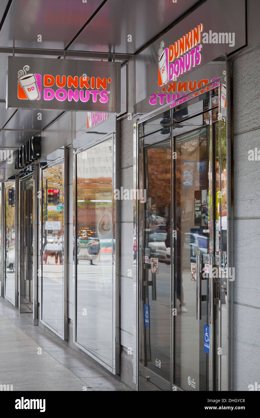 Dunkin Donuts Usa High Resolution Stock Photography and Images - Alamy