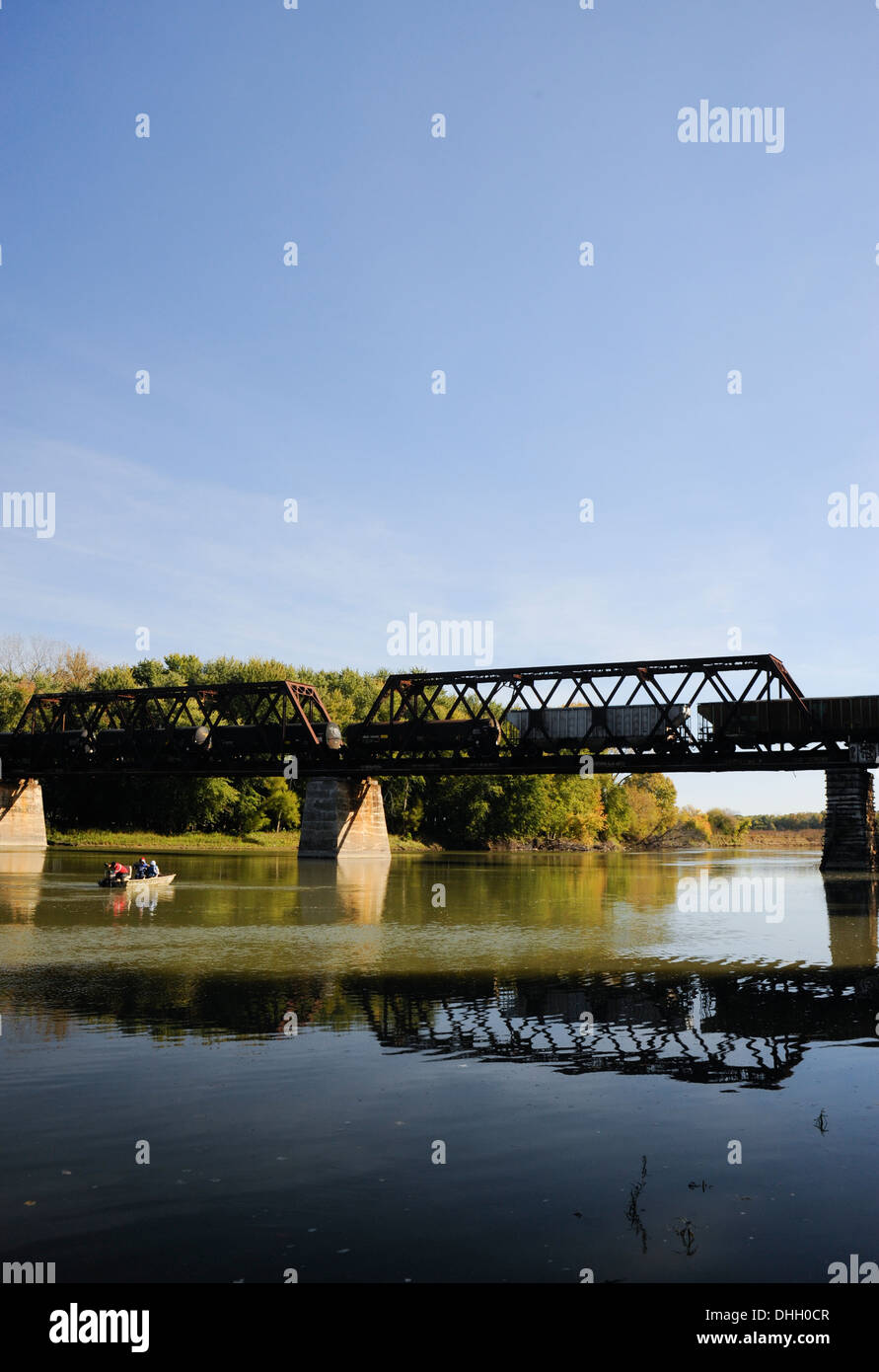 Railroad Bridge over the Wabash River, West Lafayette, Indiana ...