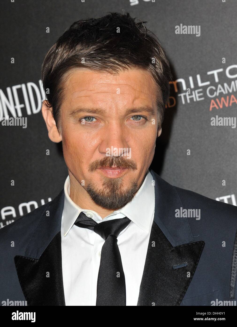 Los Angeles, CA, USA. 10th Nov, 2013. Jeremy Renner at arrivals for The ...