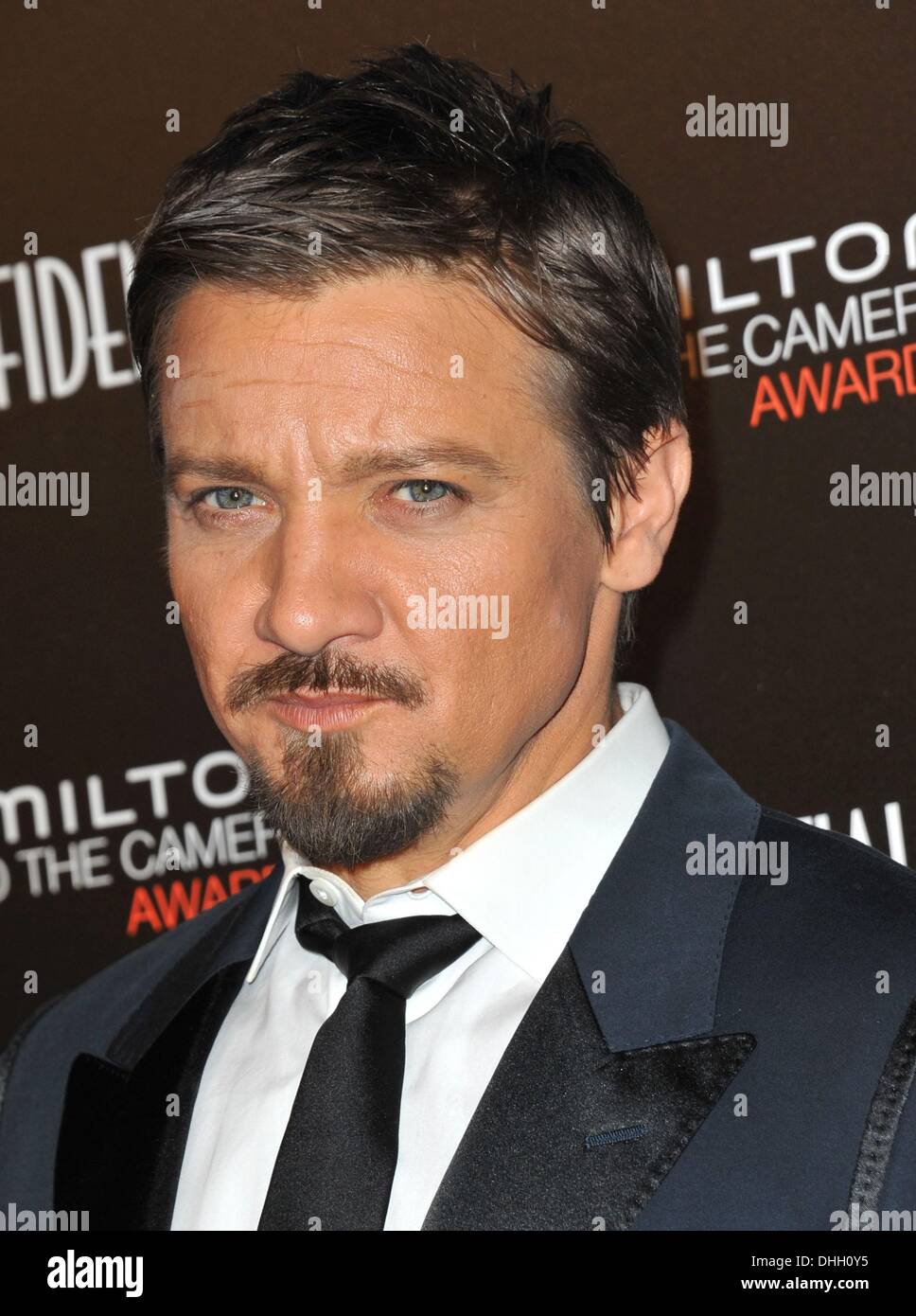Los Angeles, CA, USA. 10th Nov, 2013. Jeremy Renner at arrivals for The ...