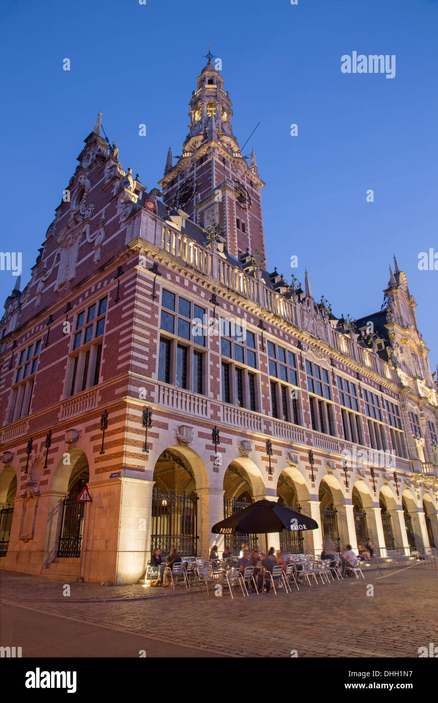 LEUVEN - SEPTEMBER 3: University library in evening dusk on Sepetember ...
