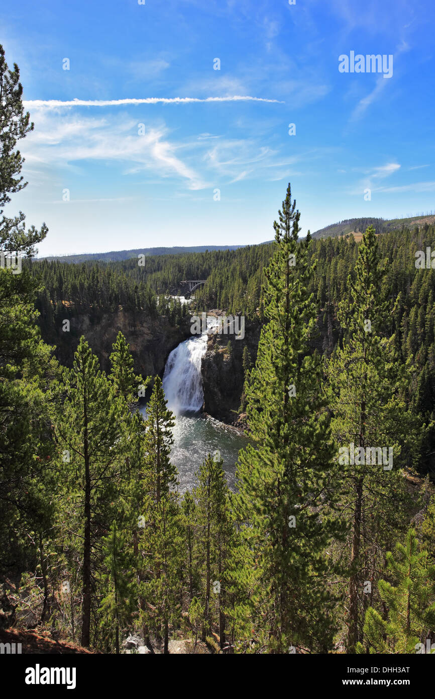 Beautiful waterfall on forest river hi-res stock photography and images ...