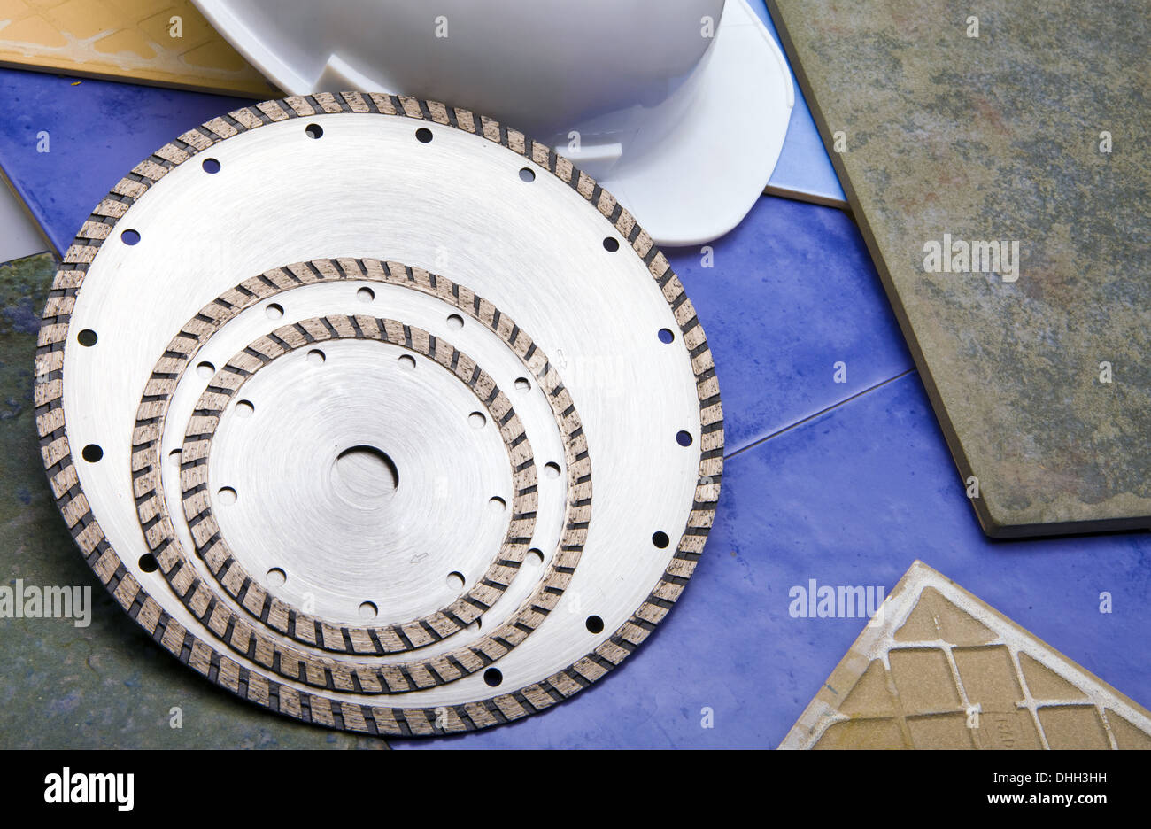 Diamond discs for cutting of tile Stock Photo - Alamy