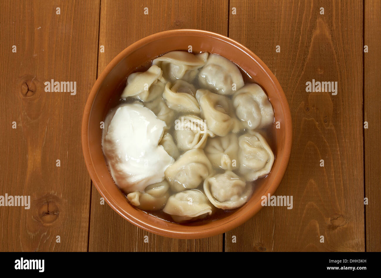 Traditional Russian food pelmeni Stock Photo - Alamy
