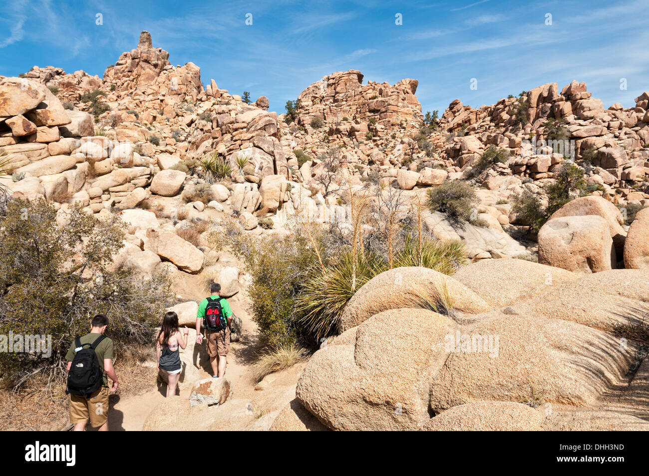 California, Joshua Tree National Park, Hidden Valley Trail, hikers Stock Photo - Alamy