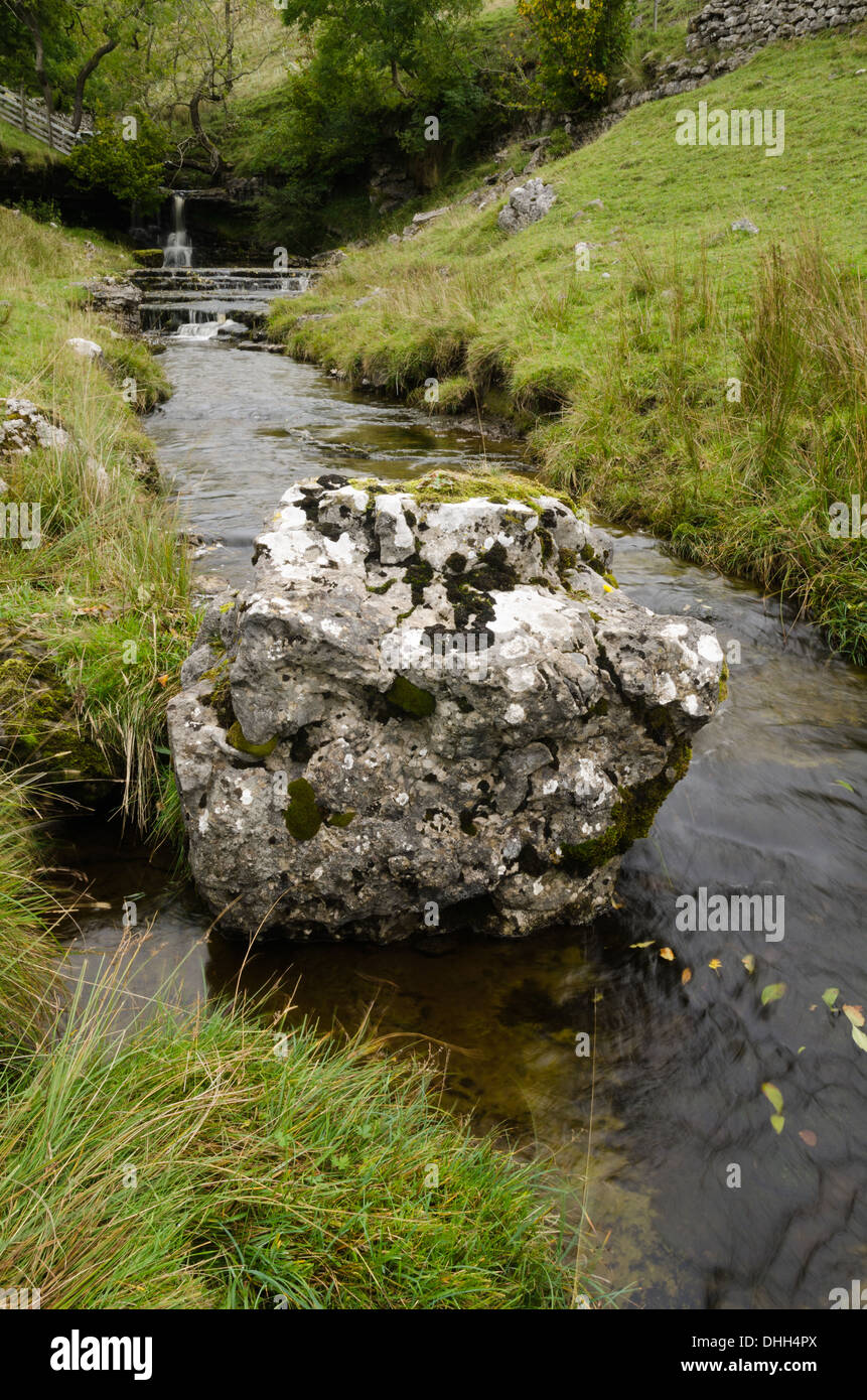 Cray waterfall in wharfedale hi-res stock photography and images - Alamy