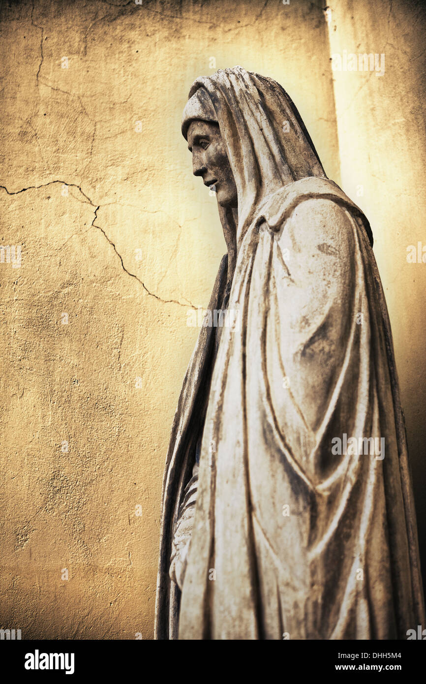 Statue priest in old church hi-res stock photography and images - Alamy
