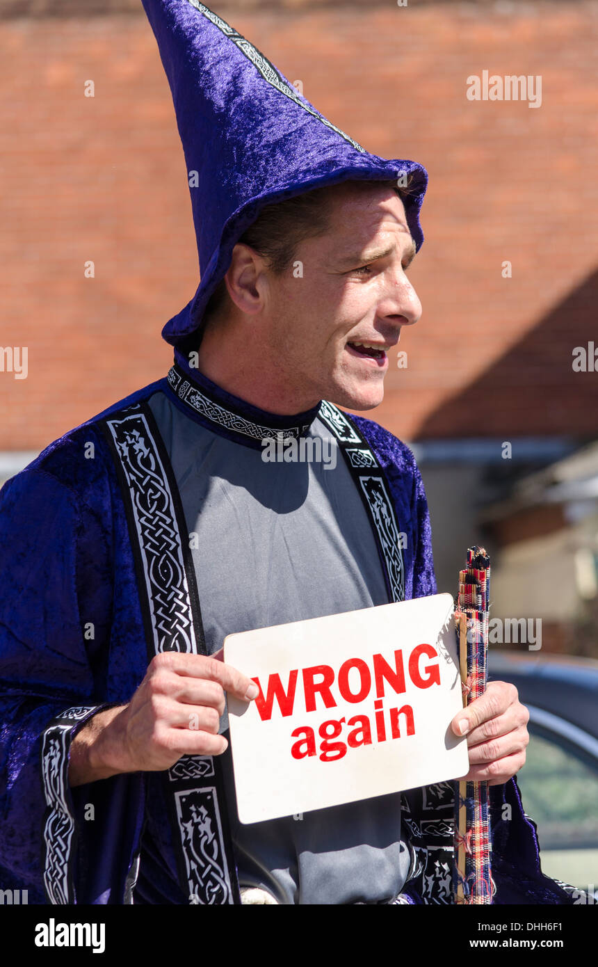 Sign saying smile hi-res stock photography and images - Alamy