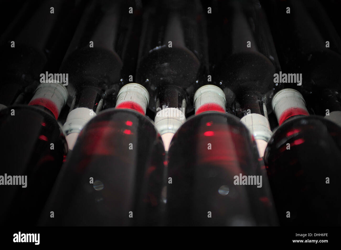 Old bottles of red wine Stock Photo - Alamy