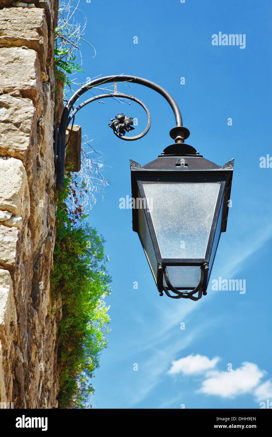 Vertical photo street lamp hi-res stock photography and images - Alamy