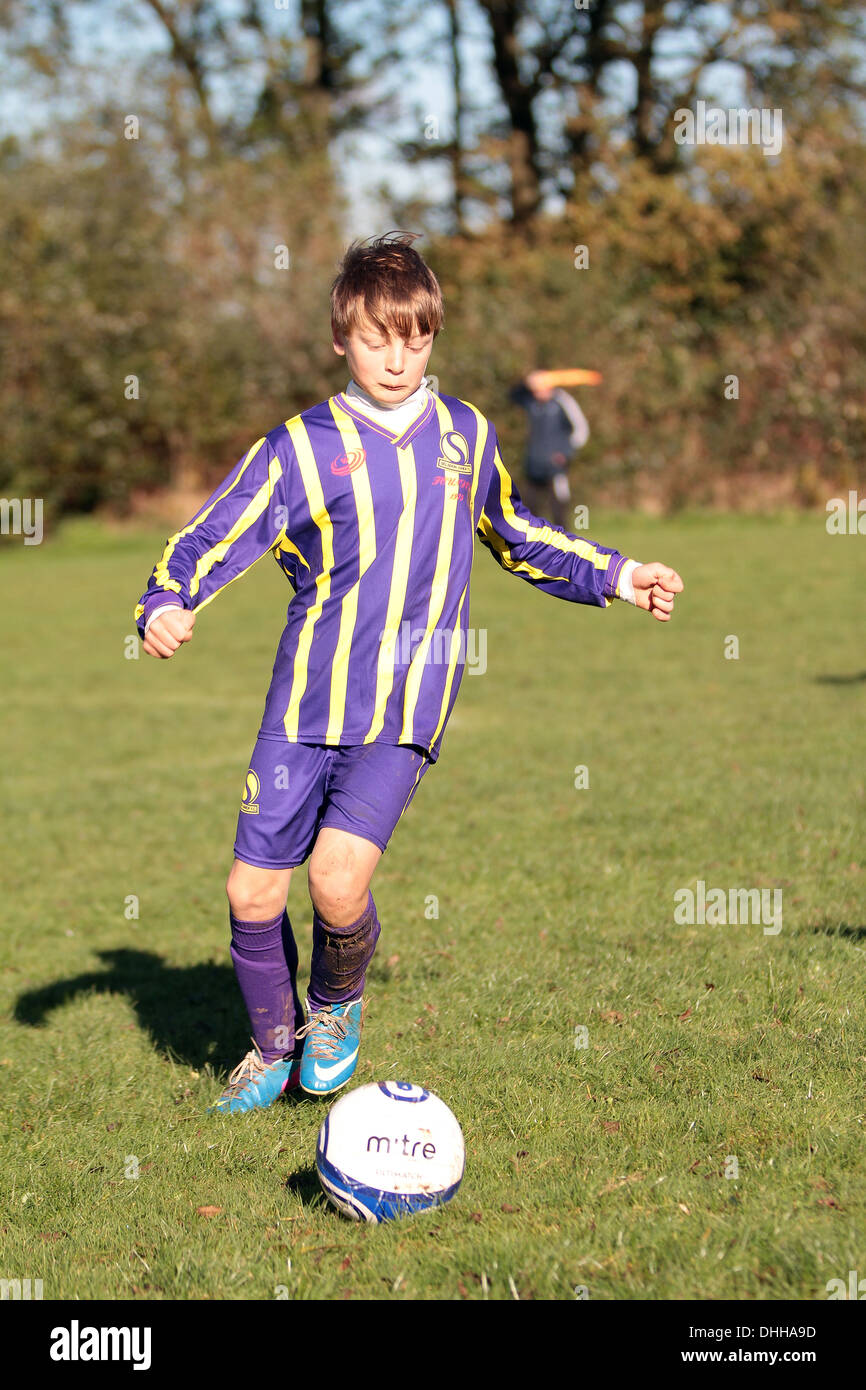 Under 12's Sunday League football match Stock Photo - Alamy