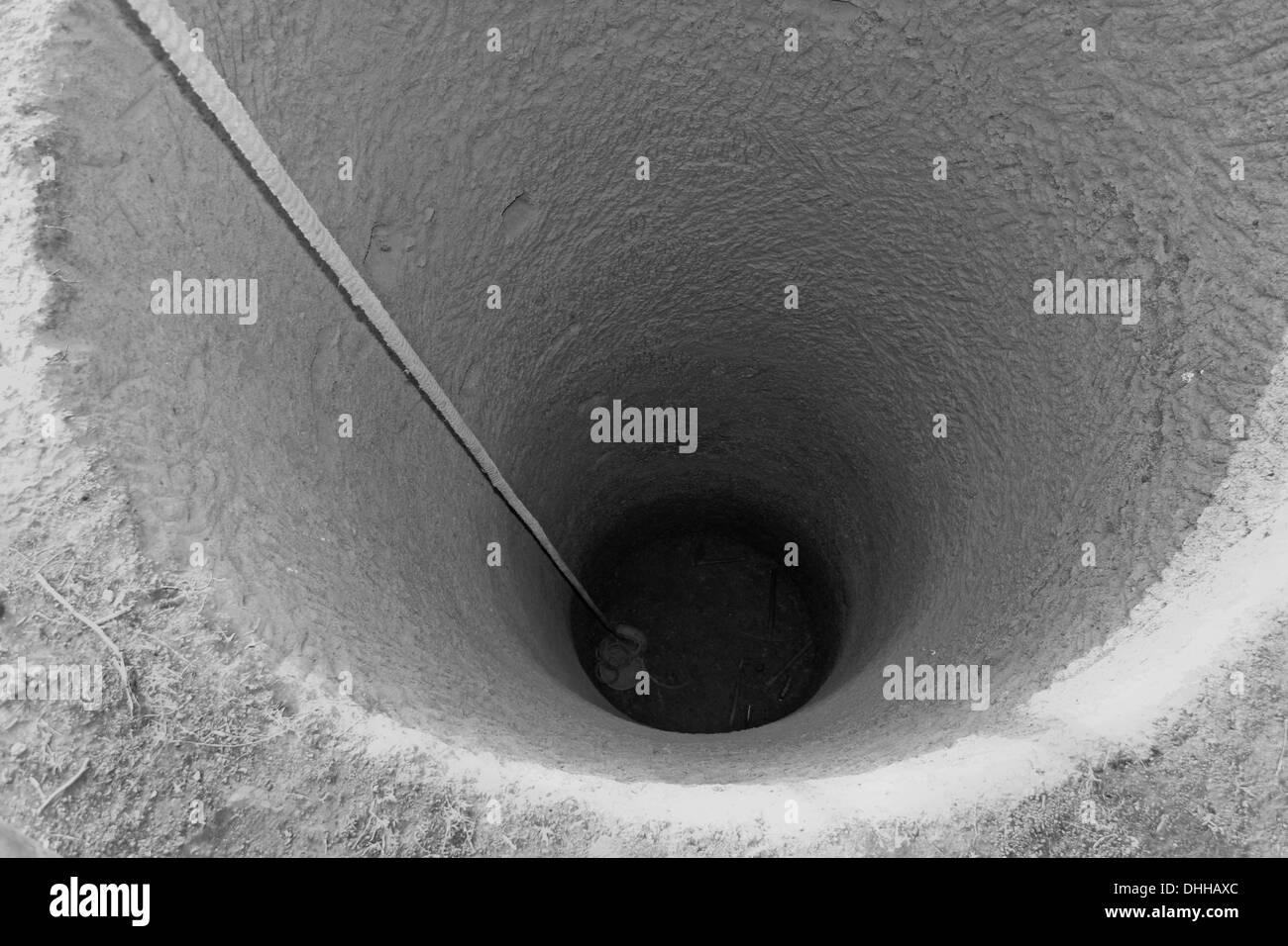 Digging of a well, India Stock Photo - Alamy