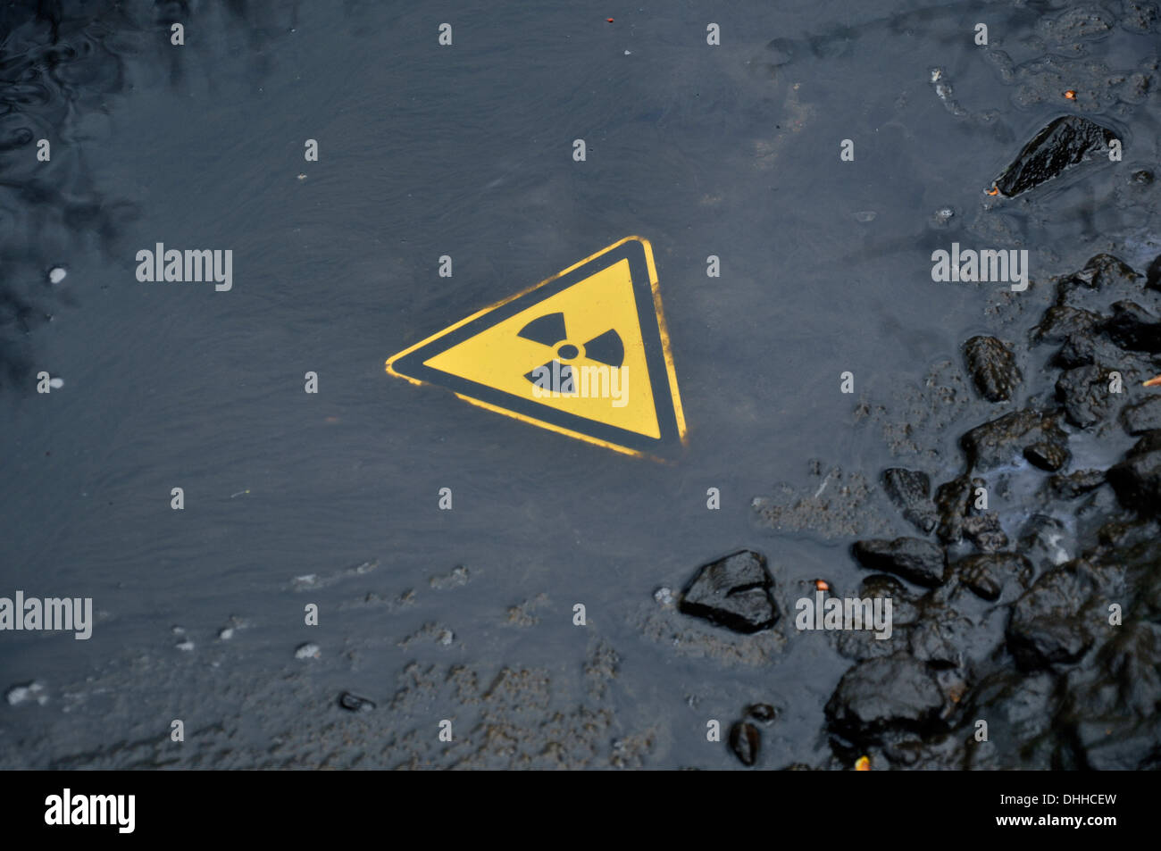 Contaminated water sign river hi-res stock photography and images - Alamy