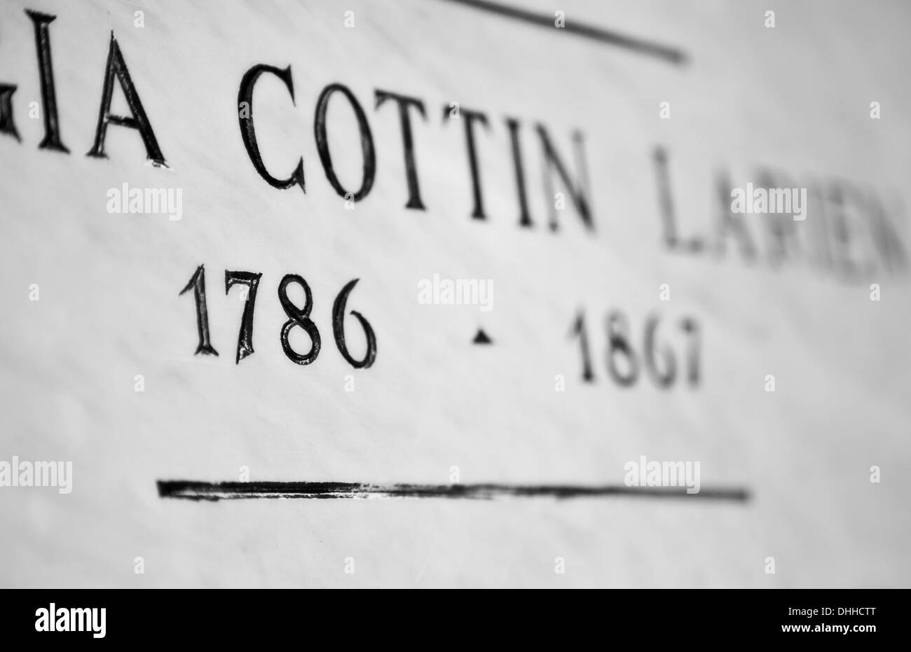 Tombstone with dates Stock Photo - Alamy