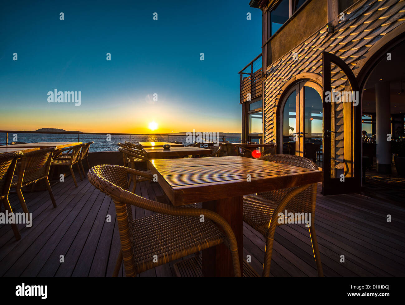 Wooden beam restaurant hi-res stock photography and images - Alamy