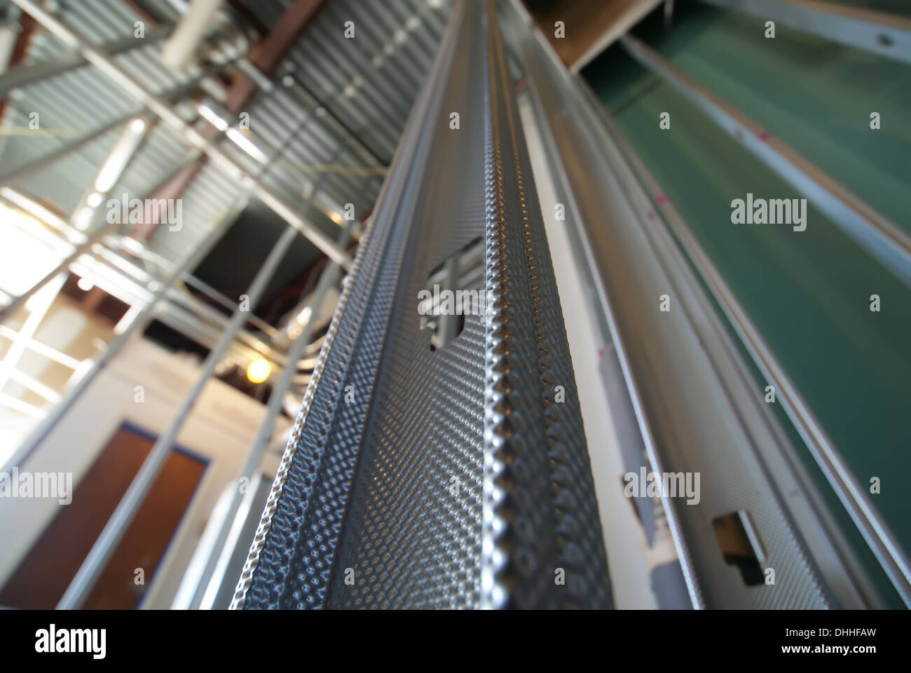 Metal framing stud hi-res stock photography and images - Alamy