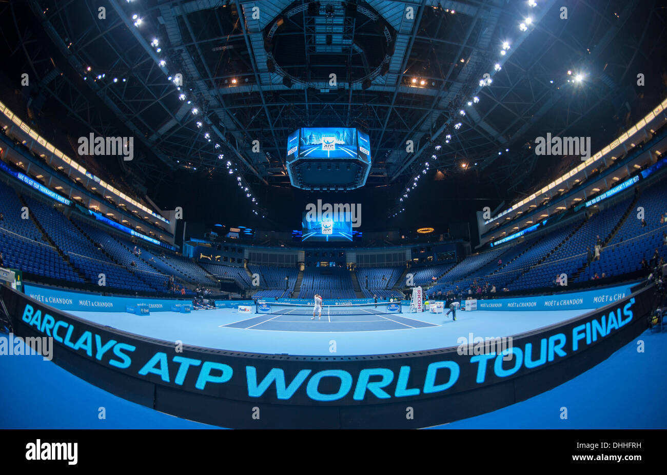 London, UK. 10th Nov, 2013. The Arena gets ready for arrival of ...