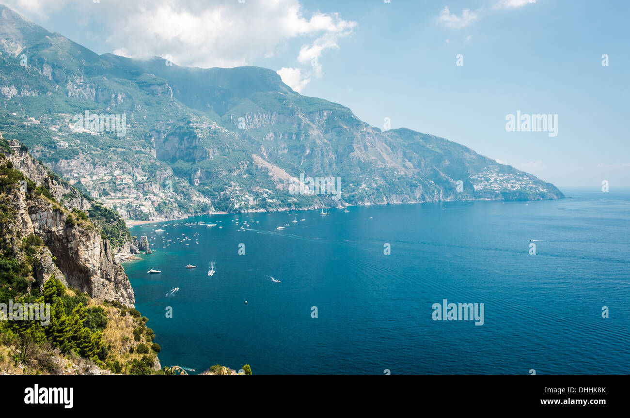 Beautiful amalfi coast mountains hi-res stock photography and images ...