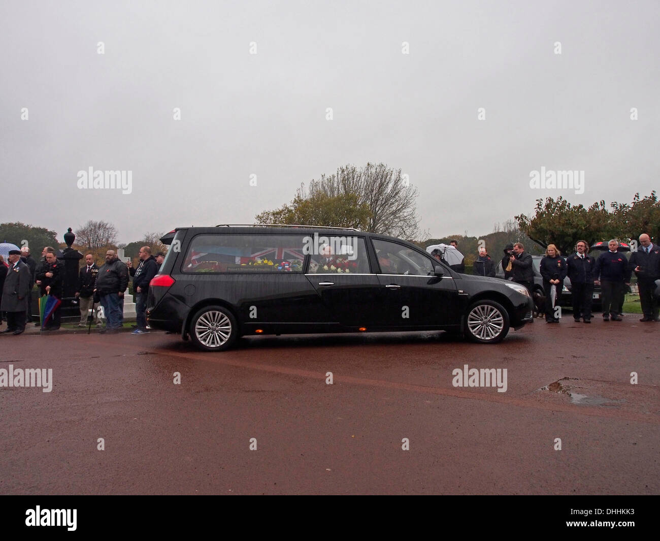 LYTHAM ST ANNES, UK 11TH November 2013. Hearse carrying coffin of WWII ...