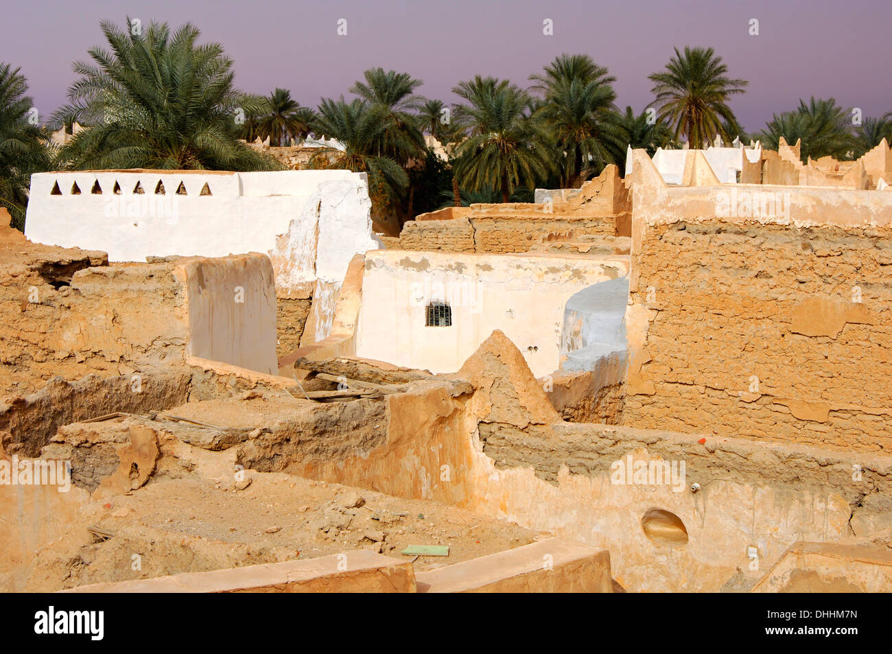 Crumbling adobe buildings in the old town of Ghadames, UNESCO world ...