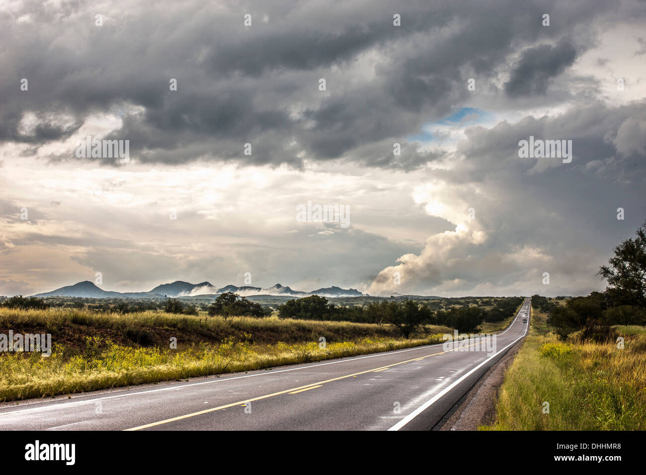 Road through landscape, Tucson, Arizona, USA Stock Photo - Alamy