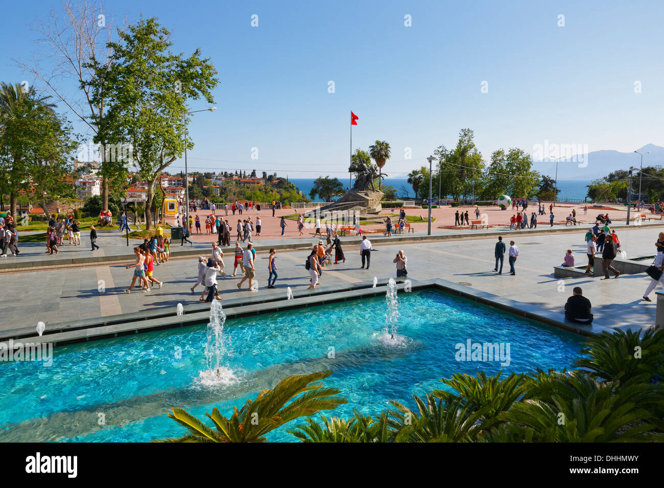 Cumhuriyet Meydani square with Atatuerk Monument, Antalya, Türkische ...
