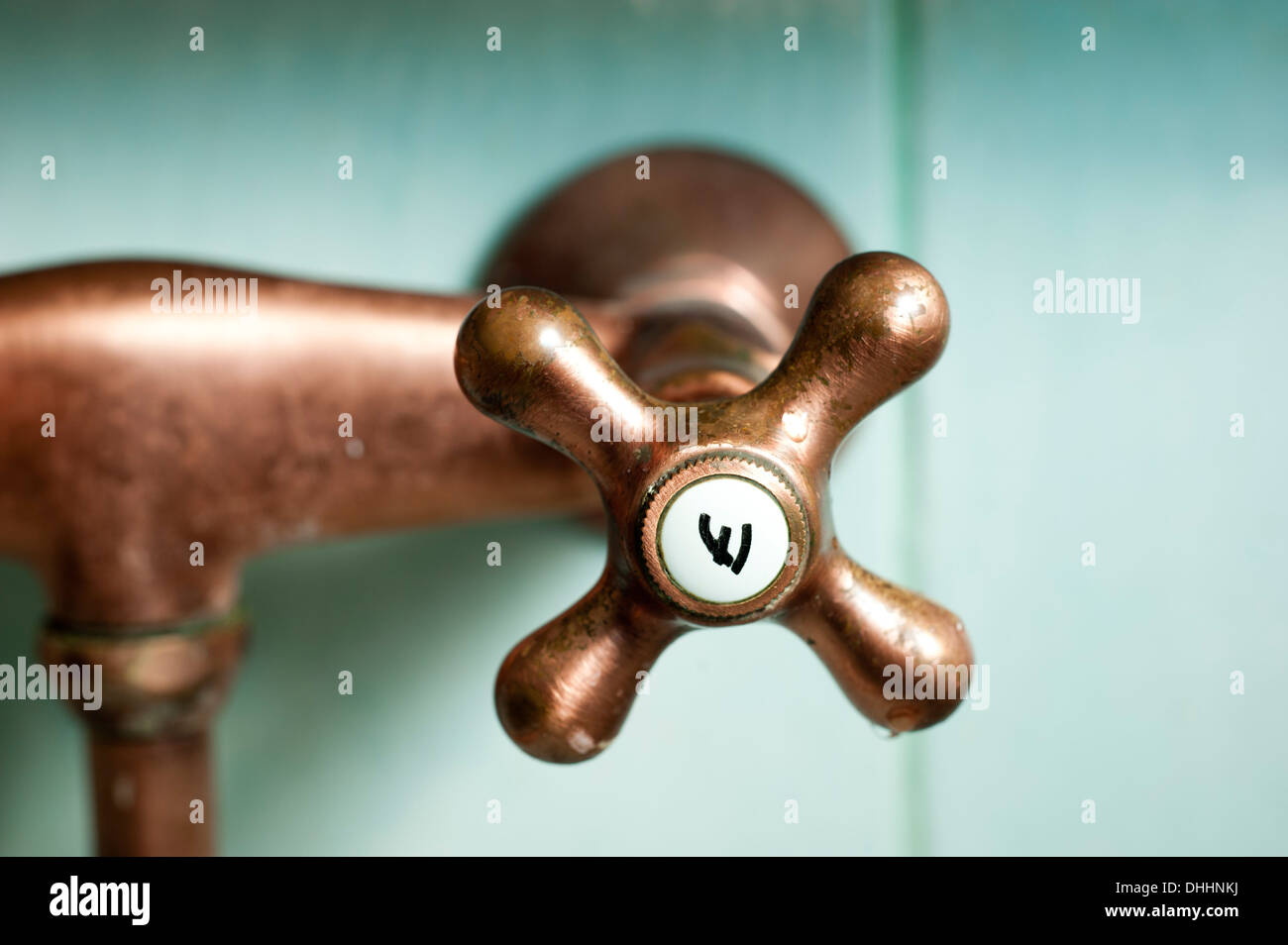 Copper valve hi-res stock photography and images - Alamy