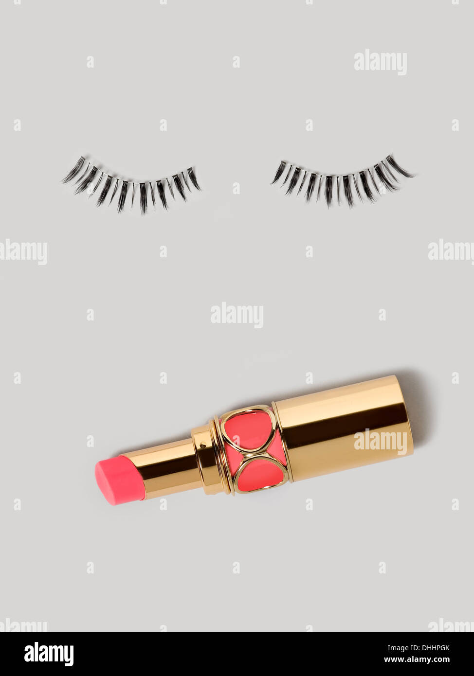 False eyelashes and lipstick Stock Photo - Alamy