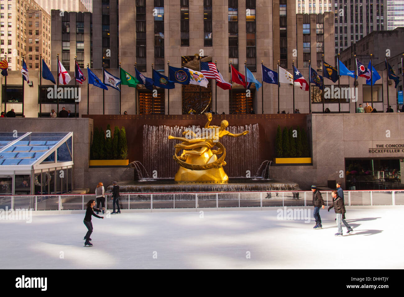 Ice Skating rink at the Rockefeller center, Manhattan, New York City ...