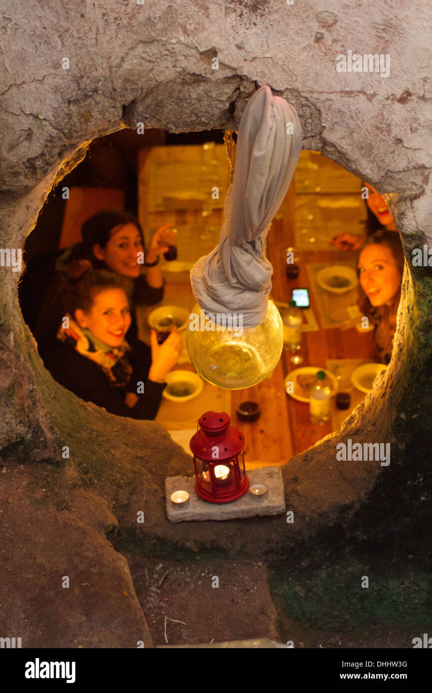 Hole in the wall restaurant hi-res stock photography and images - Alamy