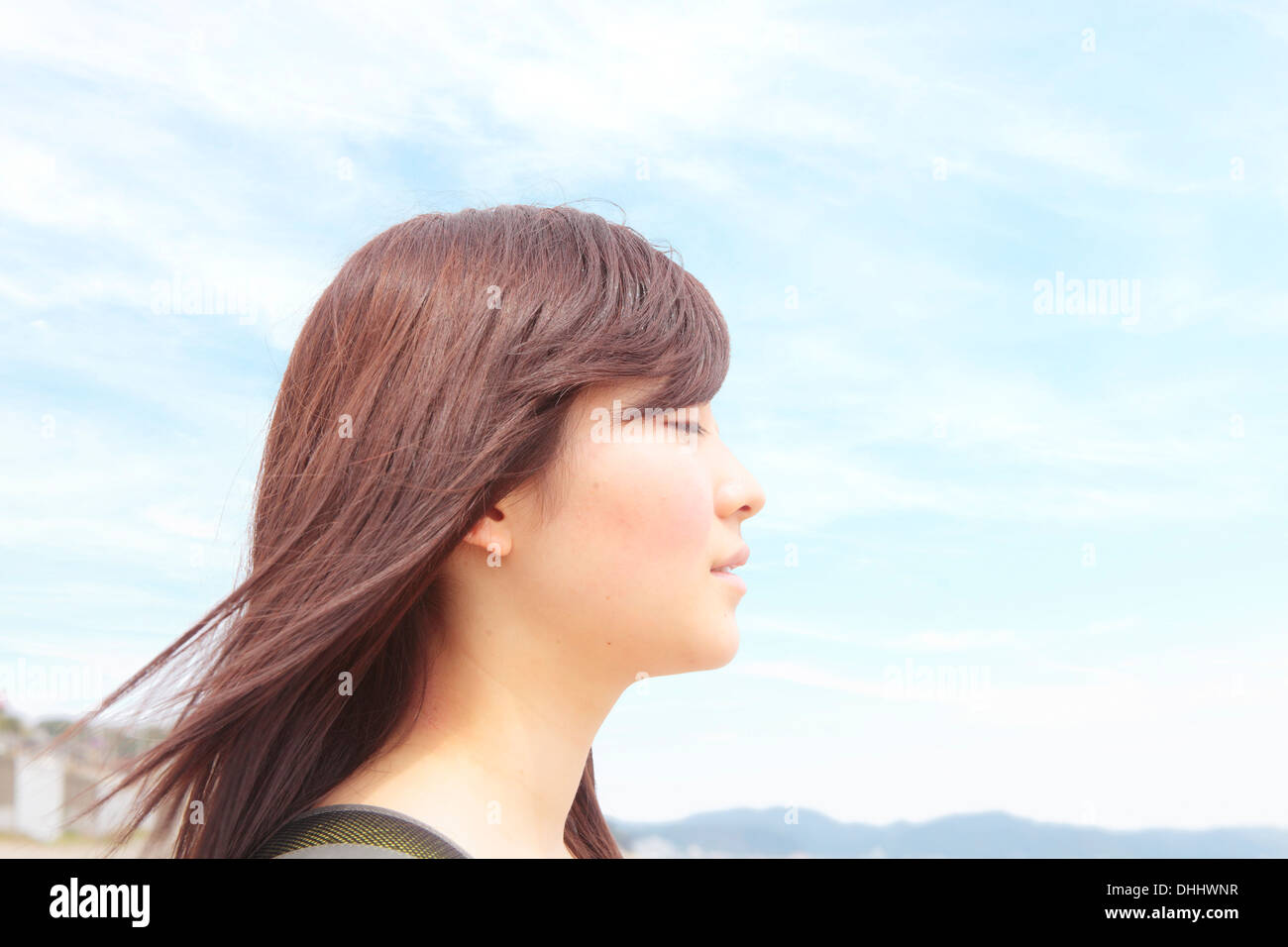 Profile woman closed eyes hi-res stock photography and images - Alamy
