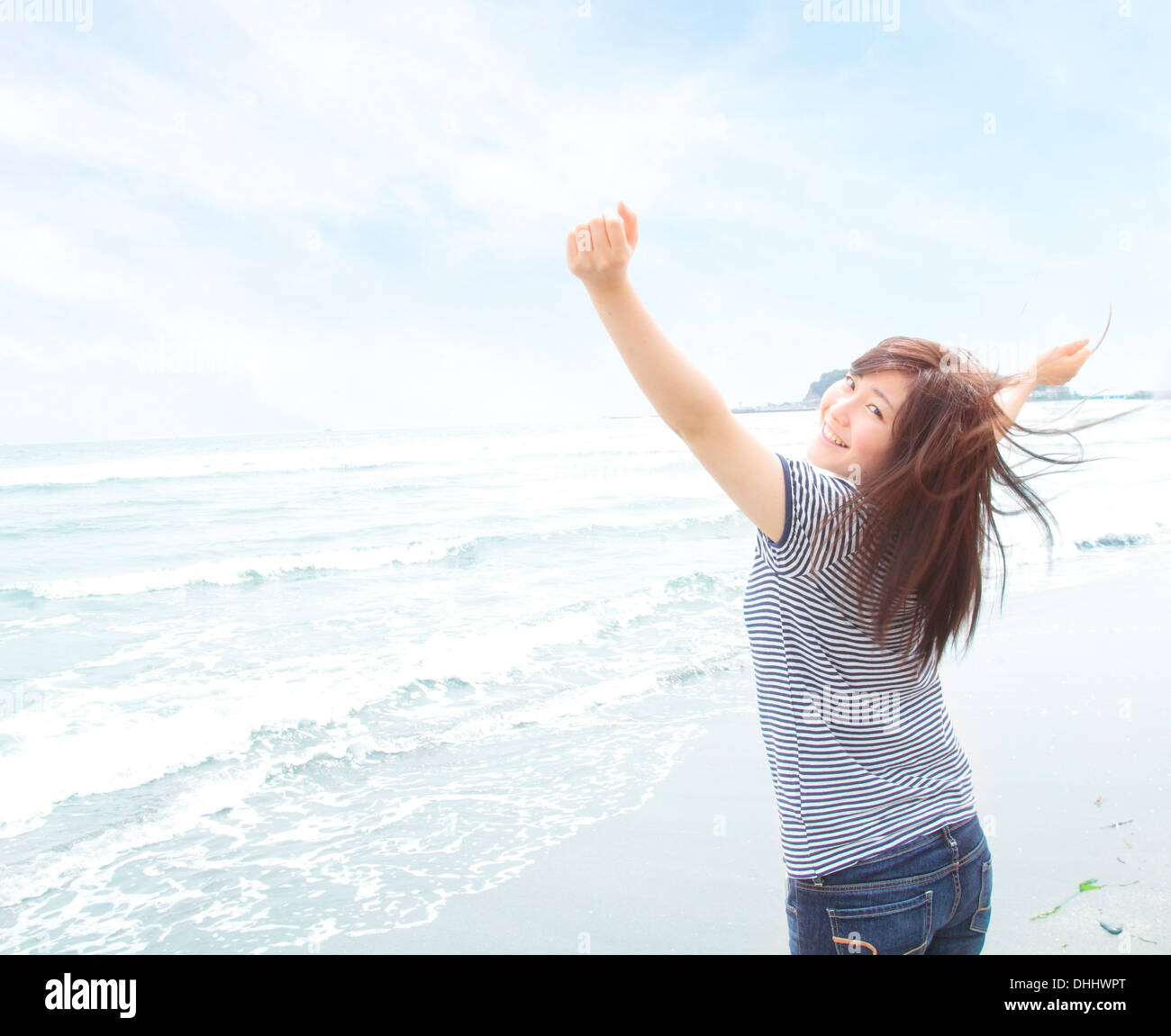 Arms on shoulder hi-res stock photography and images - Alamy