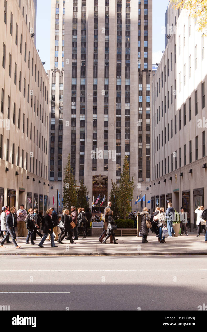 Rockefeller center mural hi-res stock photography and images - Alamy