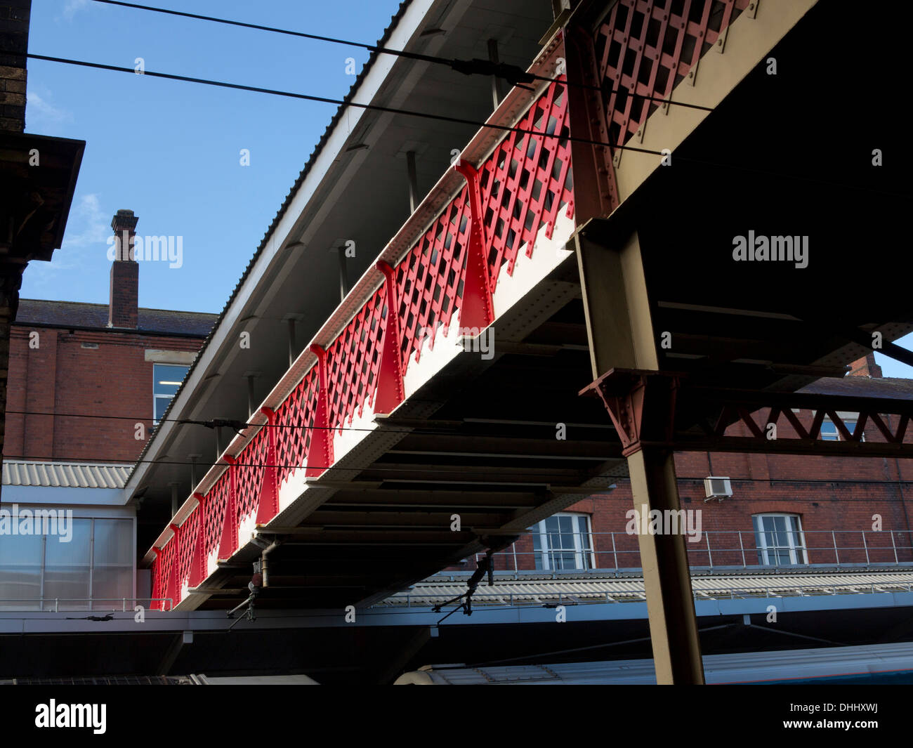 Crewe railway junction hi-res stock photography and images - Alamy
