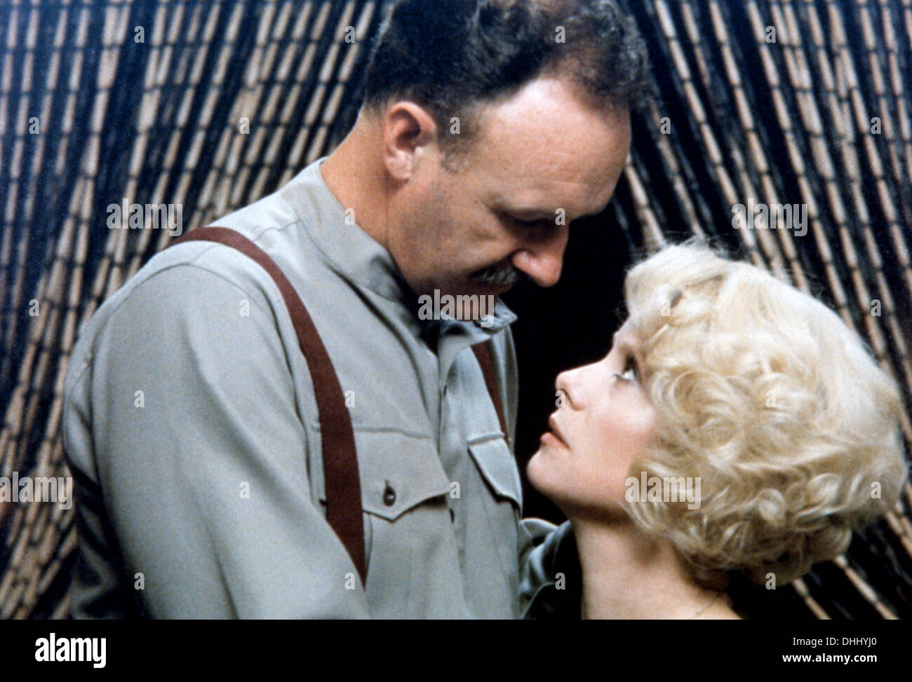 MARCH OR DIE (1977) GENE HACKMAN, CATHERINE DENEUVE, DICK RICHARDS (DIR) MOD 004 MOVIESTORE ...