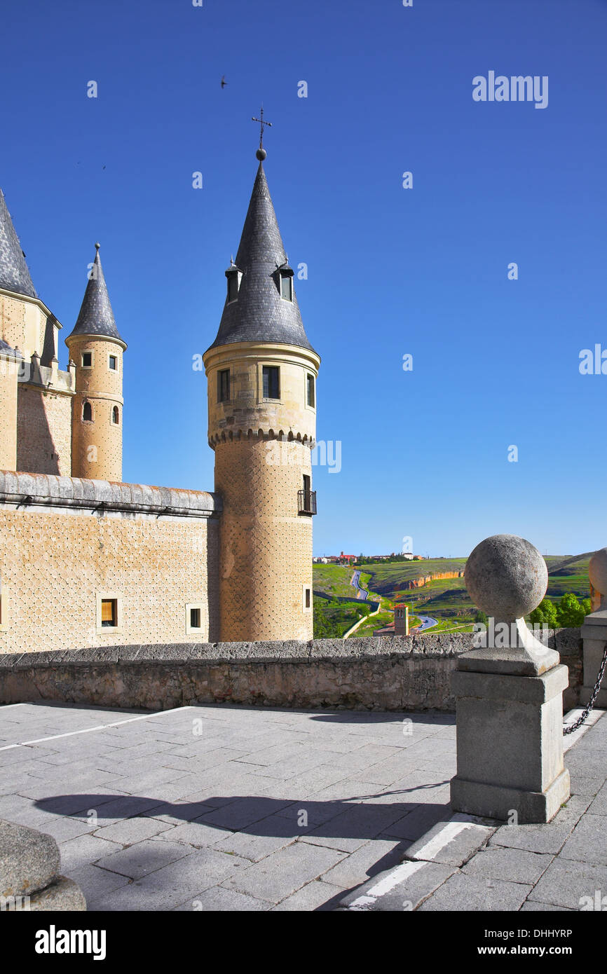 Palace and rural fields Stock Photo - Alamy