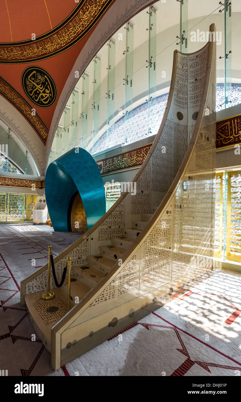 Istanbul, Uskudar quarter, the Sakirin Mosque designed by the architect ...