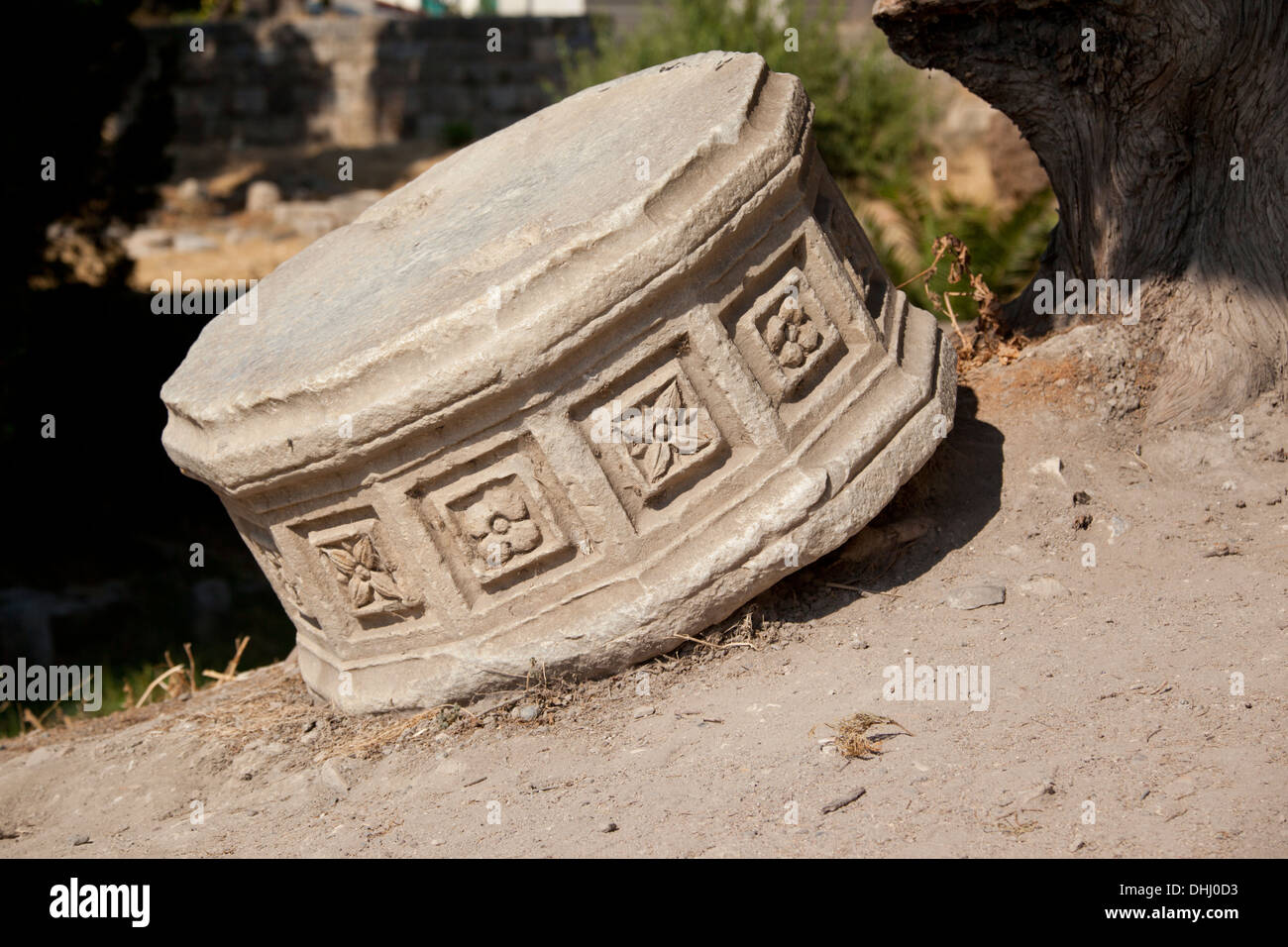 Ancient architectural stone carving hi-res stock photography and images ...
