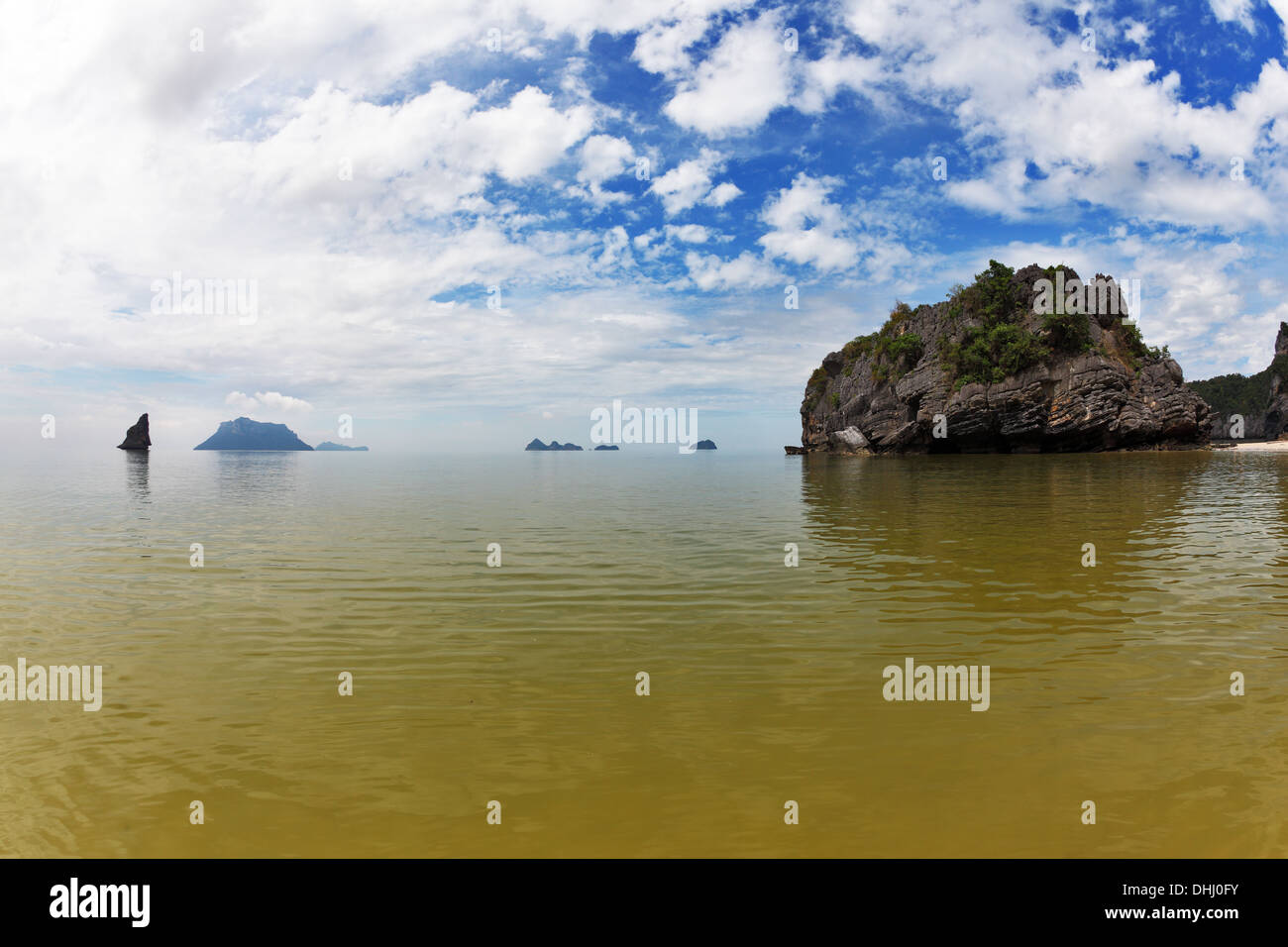 Tourism small islands hi-res stock photography and images - Alamy