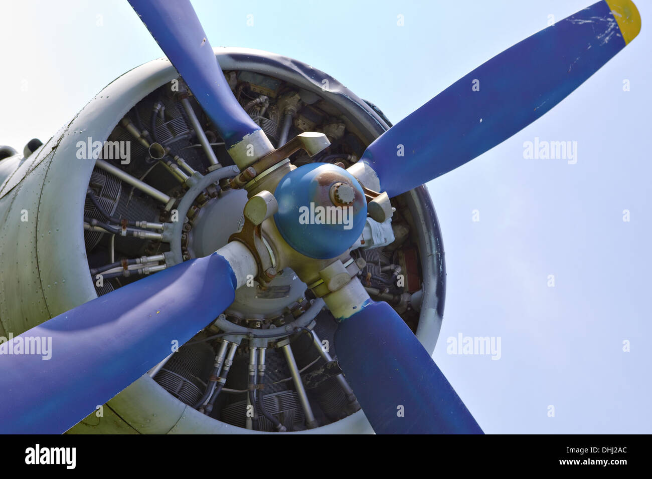 Screw plane hi-res stock photography and images - Alamy