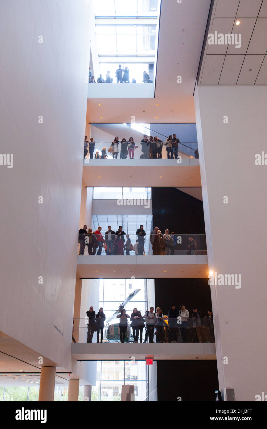 Moma new york hi-res stock photography and images - Alamy