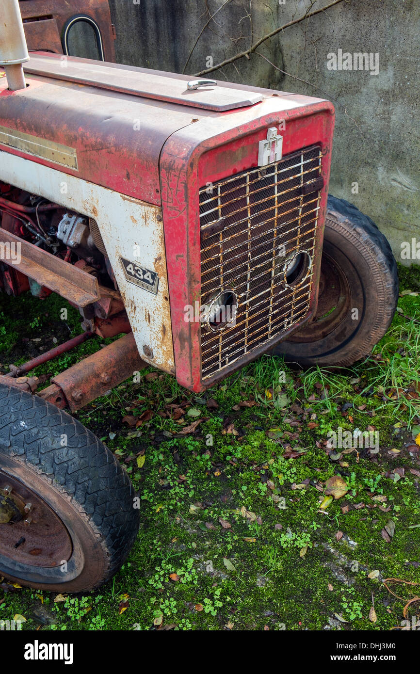 Old International Harvester Farm Tractor Stock Photos & Old ...