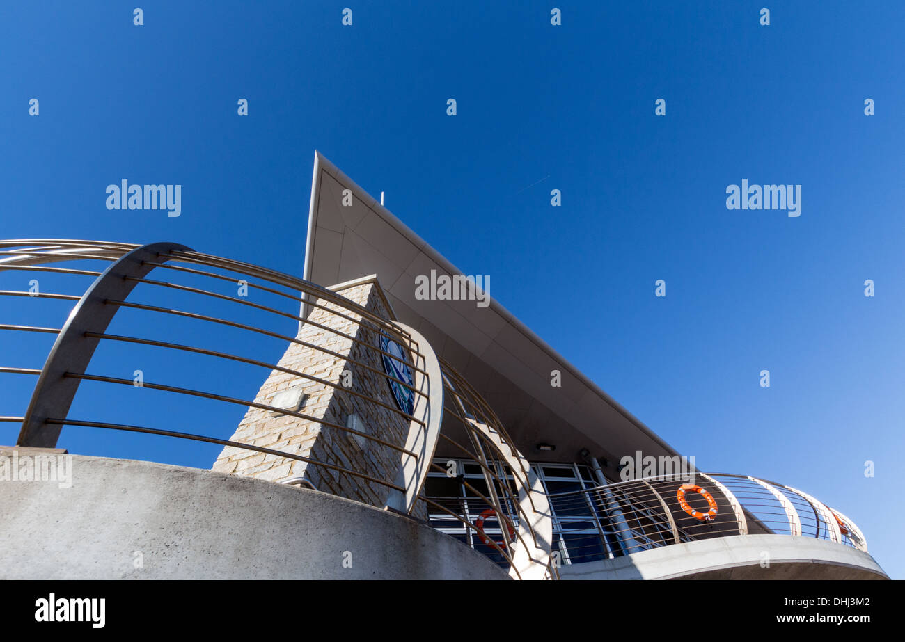 The hythe bay seafood restaurant hi-res stock photography and images ...