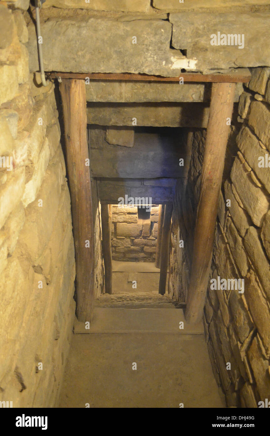 Tunnels beneath the main temple complex at Chavin de Huantar ...