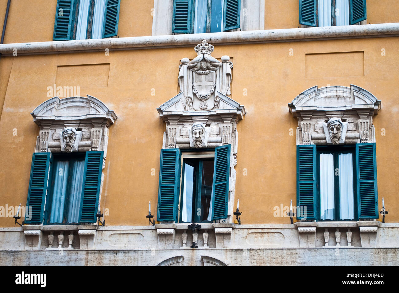Facade with windows and shutters, Rome, Italy Stock Photo - Alamy