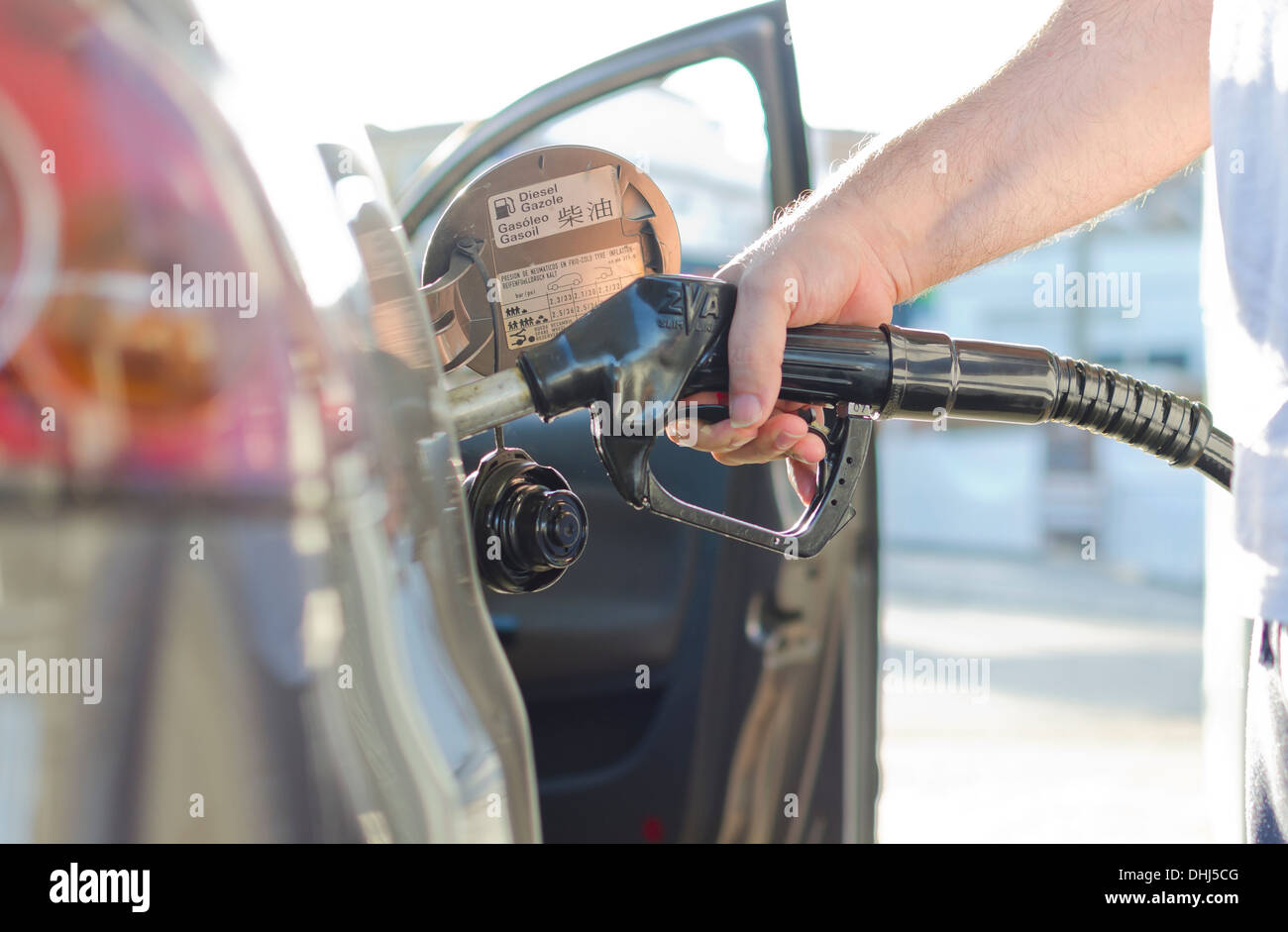Refueling fuel hi-res stock photography and images - Alamy